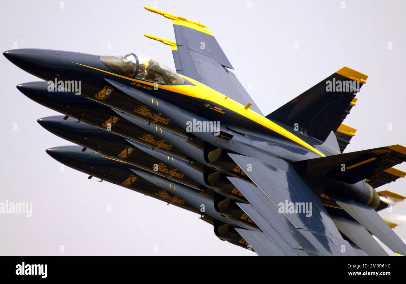 Echelon open air hi-res stock photography and images - Alamy