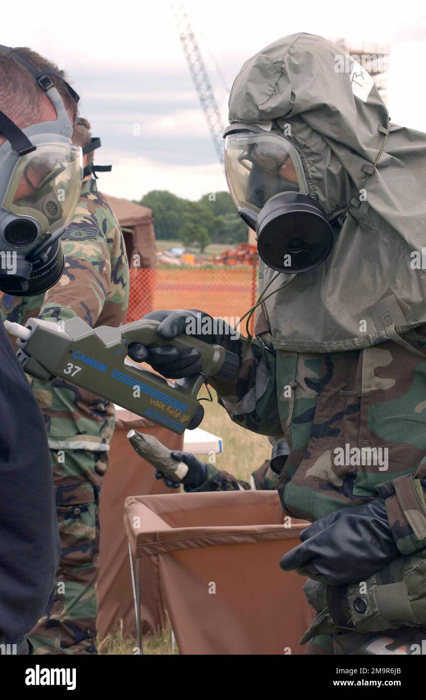 Truax field hi-res stock photography and images - Alamy