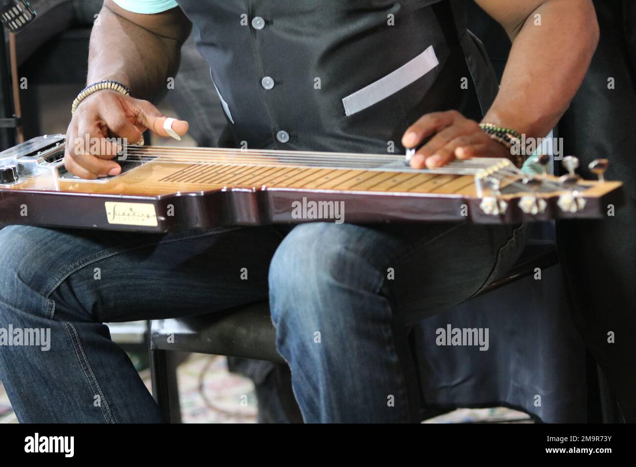 Robert randolph and the family band hi-res stock photography and images ...