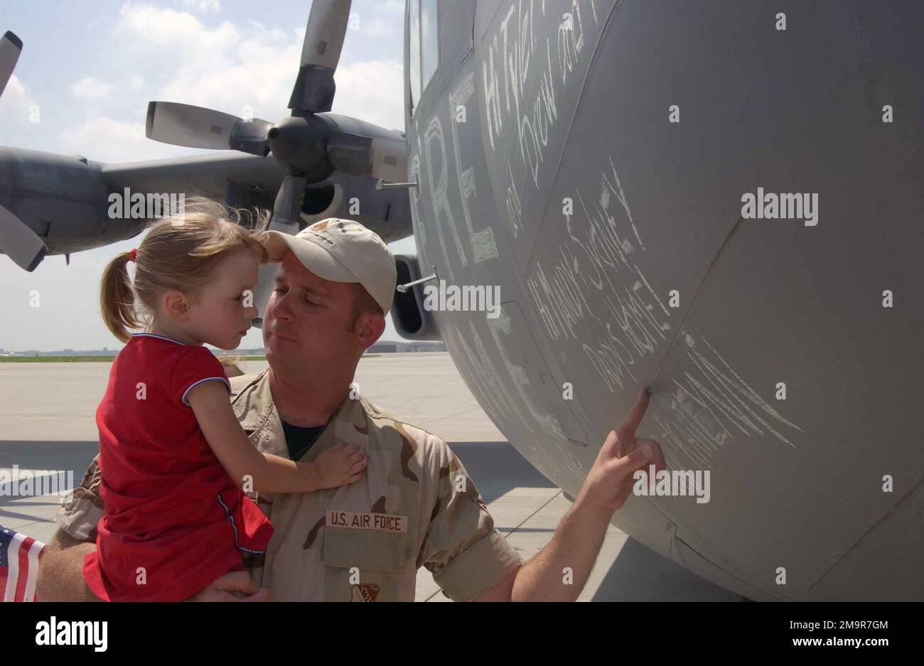 Ssgt heather gillette hi-res stock photography and images - Alamy