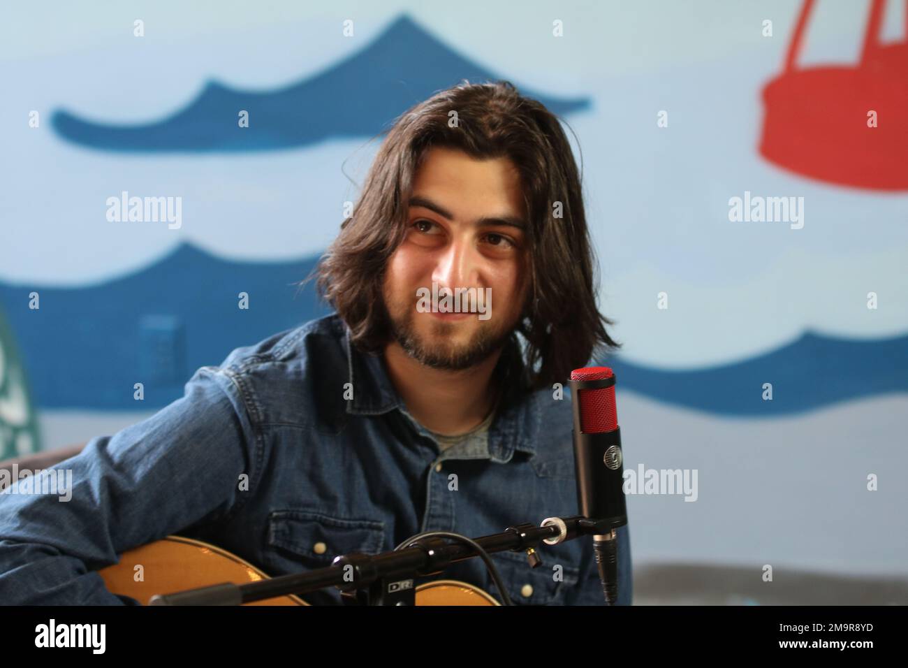 Noah kahan stick season hi-res stock photography and images - Alamy