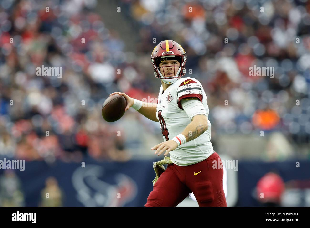 Washington Commanders quarterback Taylor Heinicke (4) looks to pass ...