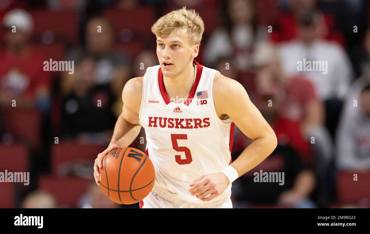 Nebraska's Sam Griesel (5) plays against Arkansas-Pine Bluff during the ...
