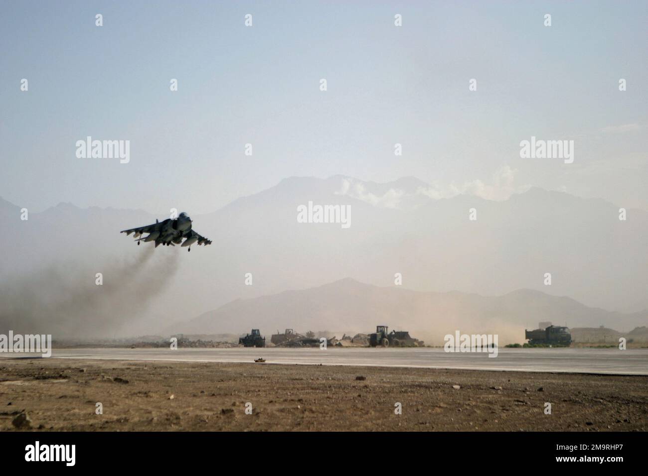 A US Marine Corps (USMC) AV-8B Harrier jet, Marine Attack Squadron-513 ...