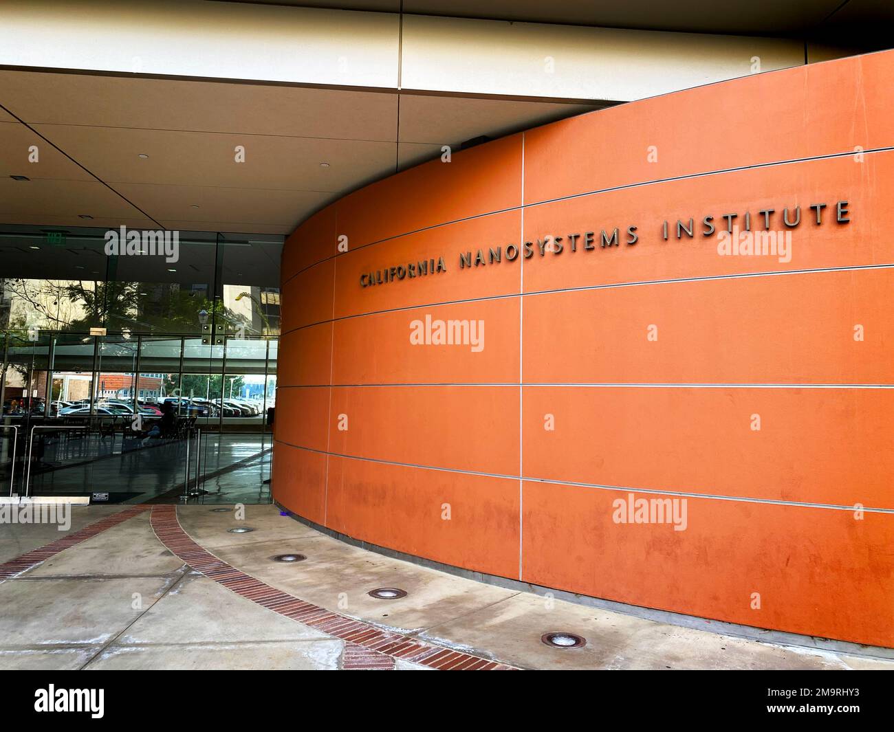 The California Nanosystems Institute at UCLA Stock Photo - Alamy