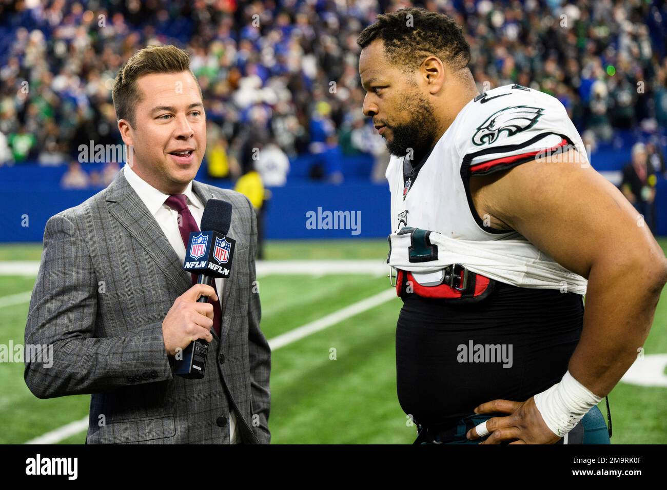 NFL Network reporter James Palmer interviews Philadelphia Eagles ...
