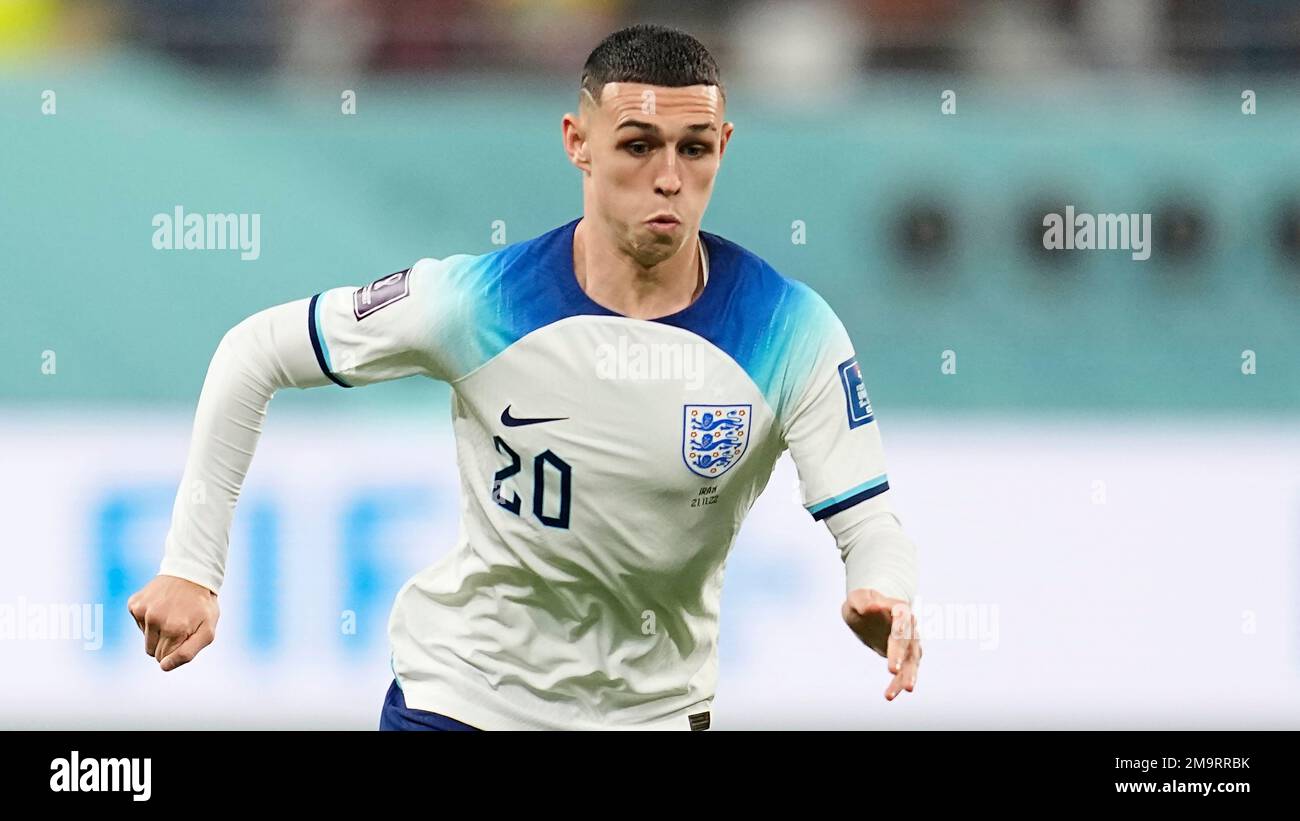 England's Phil Foden in action during the World Cup group B soccer ...