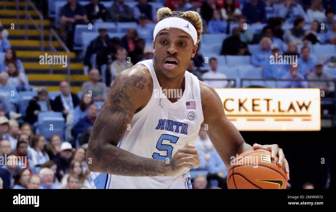 North Carolina forward Armando Bacot (5) drives the lane during the ...