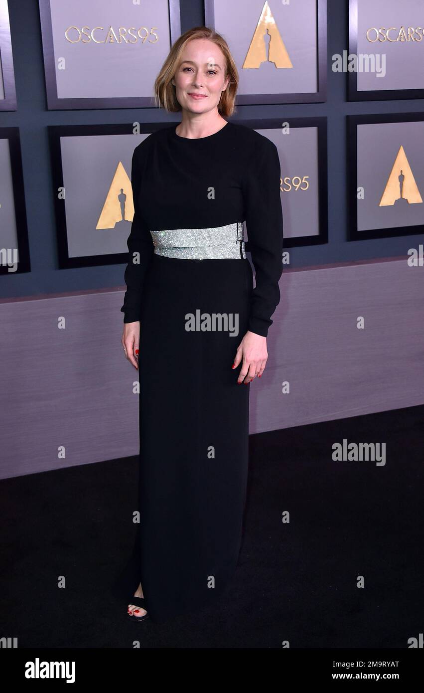 Jennifer Ehle arrives at the Governors Awards on Saturday, Nov. 19 ...