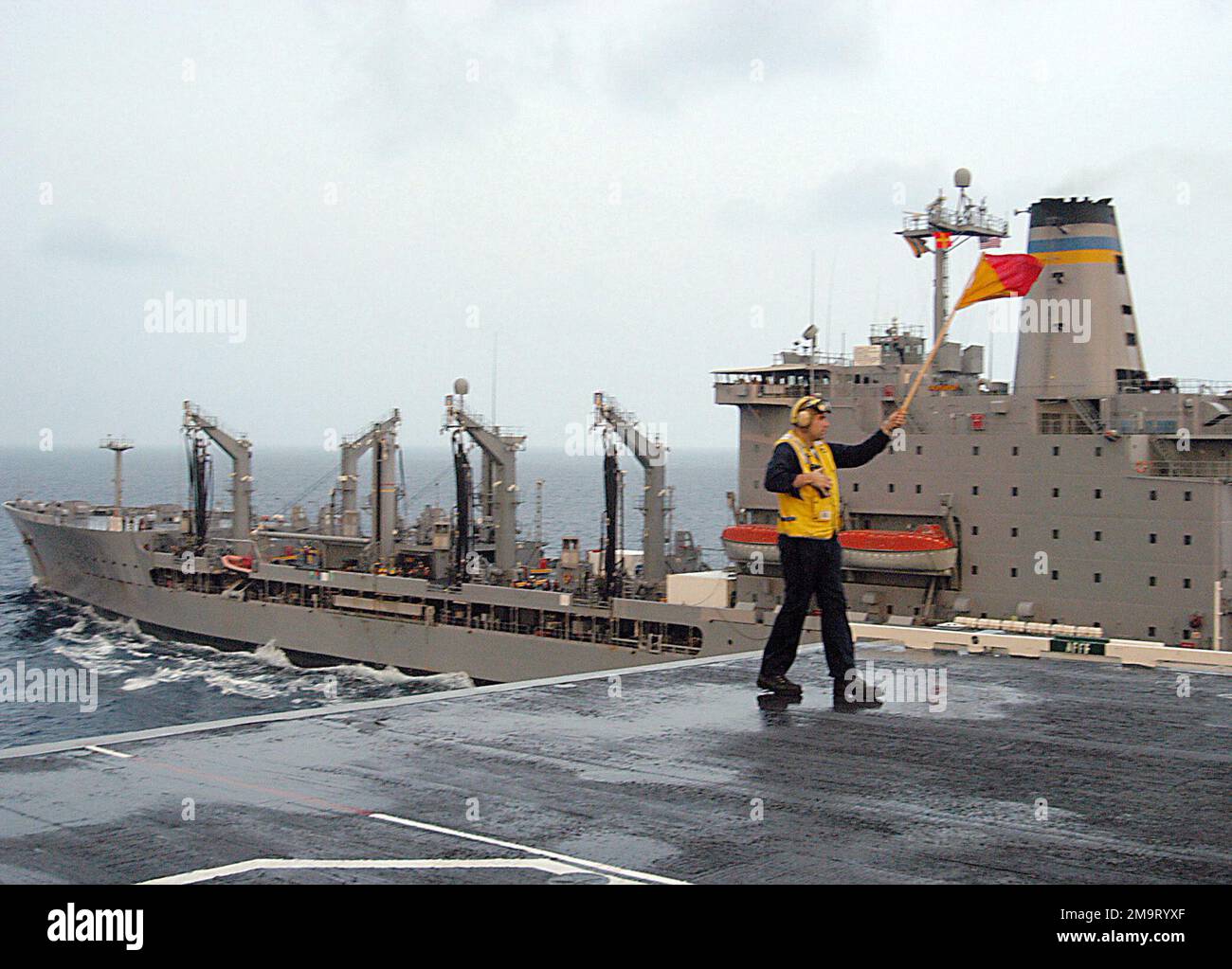 Substandard ship hi-res stock photography and images - Alamy