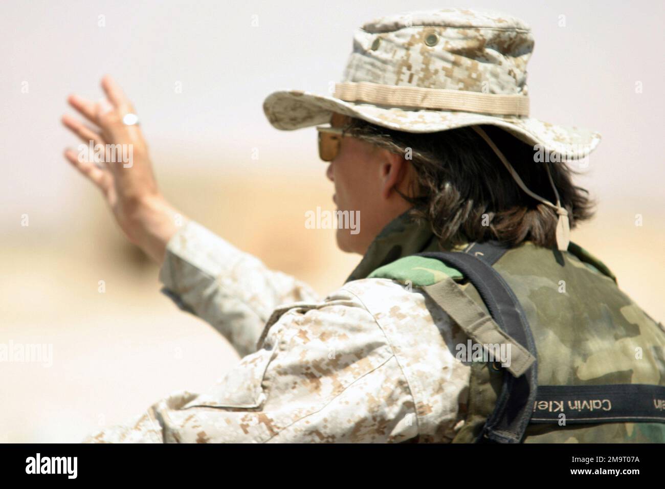 US Marine Corps Reserve (USMCR) GUNNERY Sergeant (GYSGT) Heidi ...