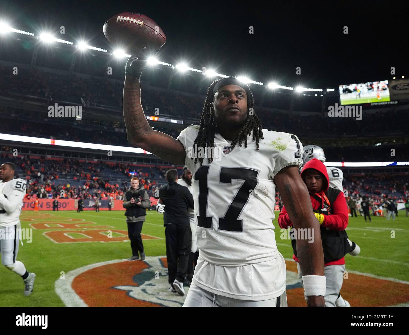 Las Vegas Raiders wide receiver Davante Adams (17) celebrates the game ...