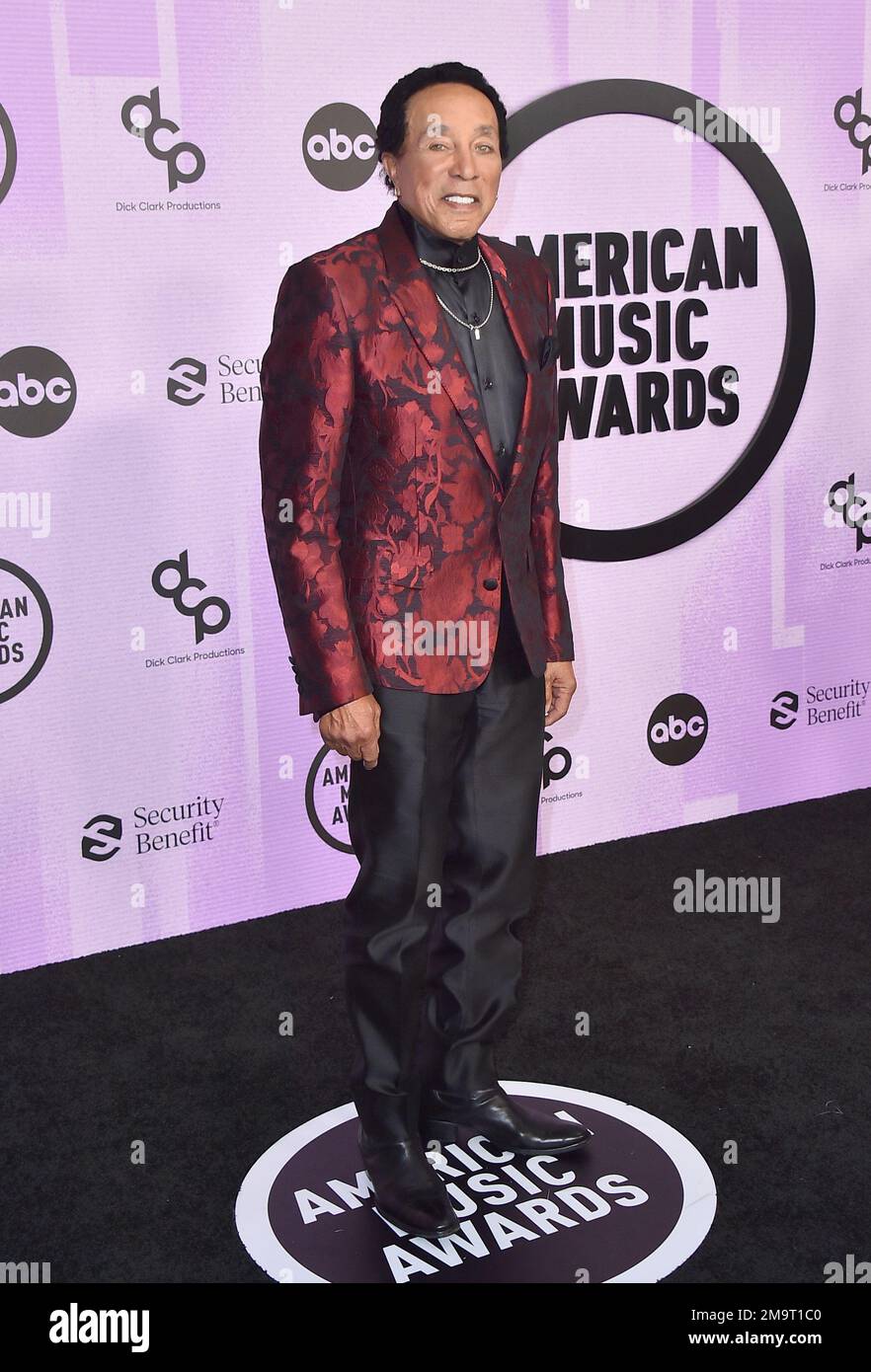 Smokey Robinson arrives at the American Music Awards on Sunday, Nov. 20 ...