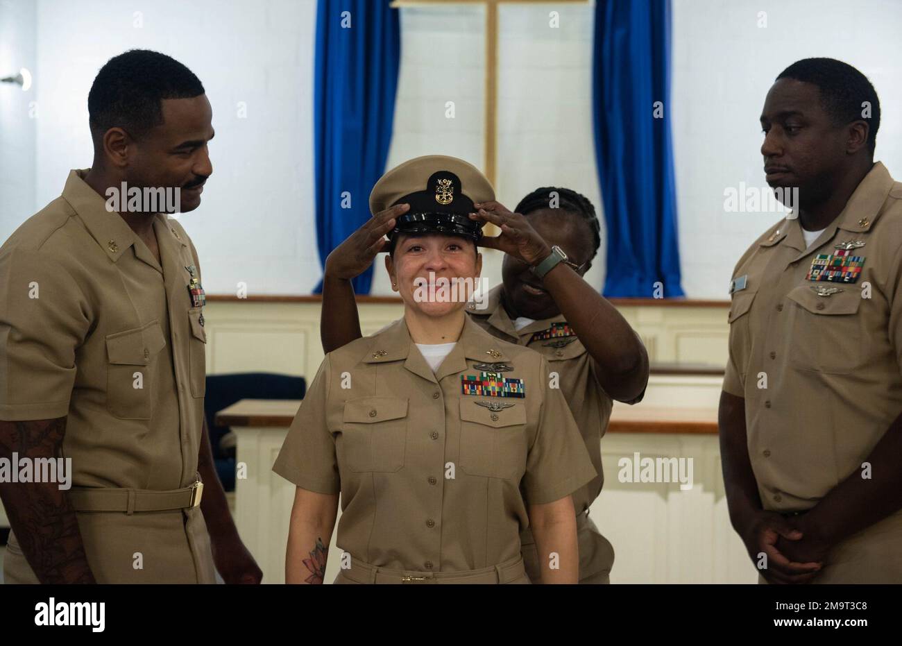 U s navy senior chief hospital hi-res stock photography and images - Alamy