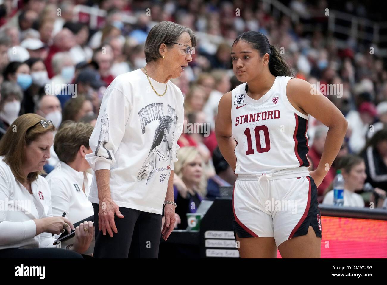 Stanford head coach Tara VanDerveer, left, talks with guard Talana ...