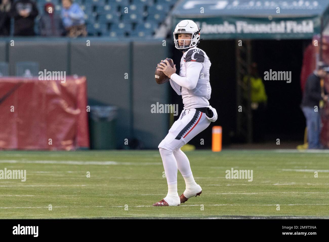 Cincinnati quarterback Ben Bryant in action during an NCAA college ...