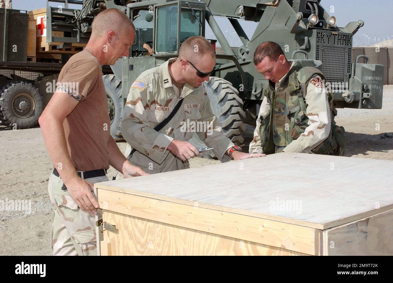 030906-F-6526V-036. Subject Operation/Series: IRAQI FREEDOM Base ...