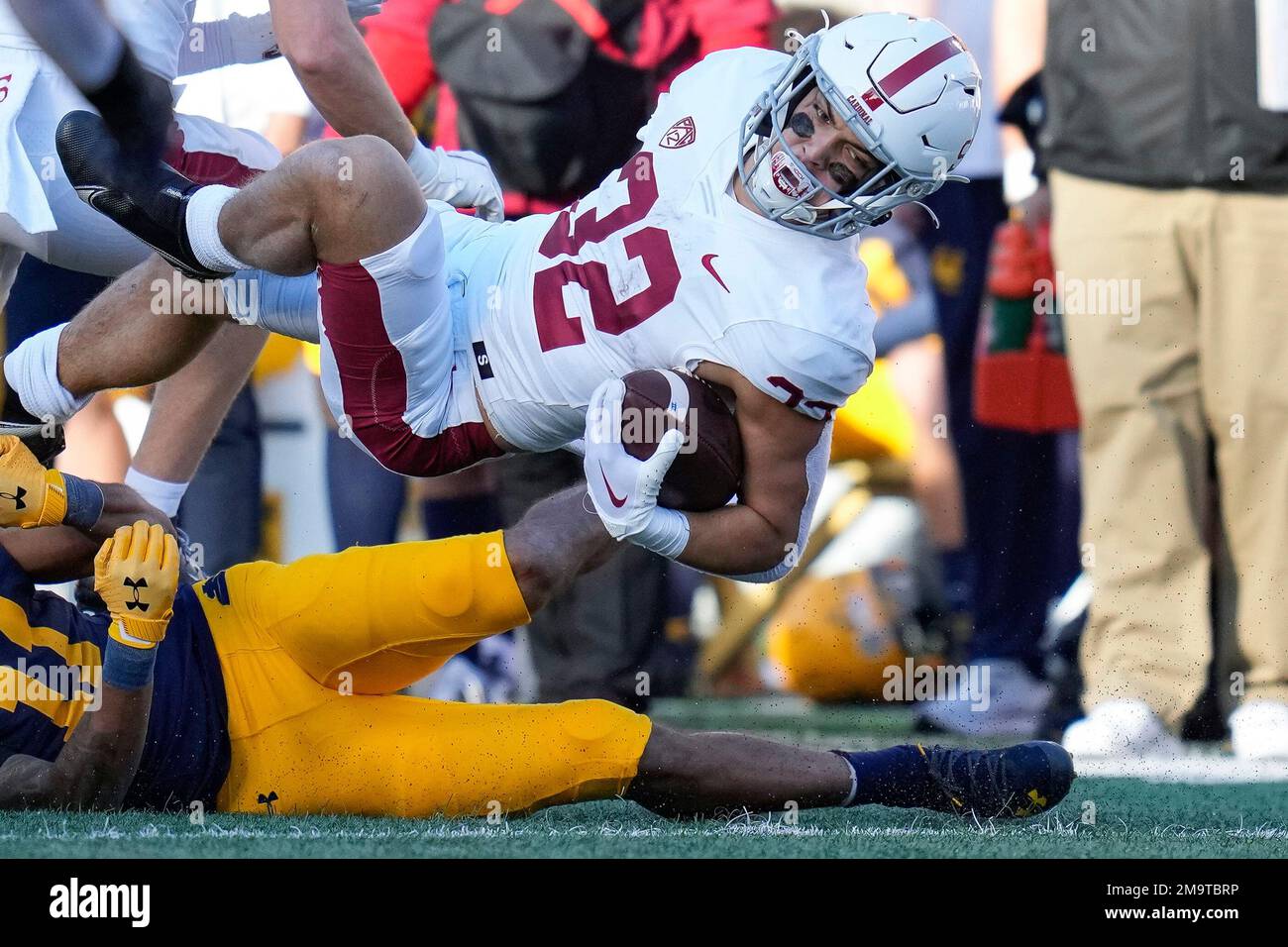 Stanford running back Mitch Leigber (32) is tackled by California ...