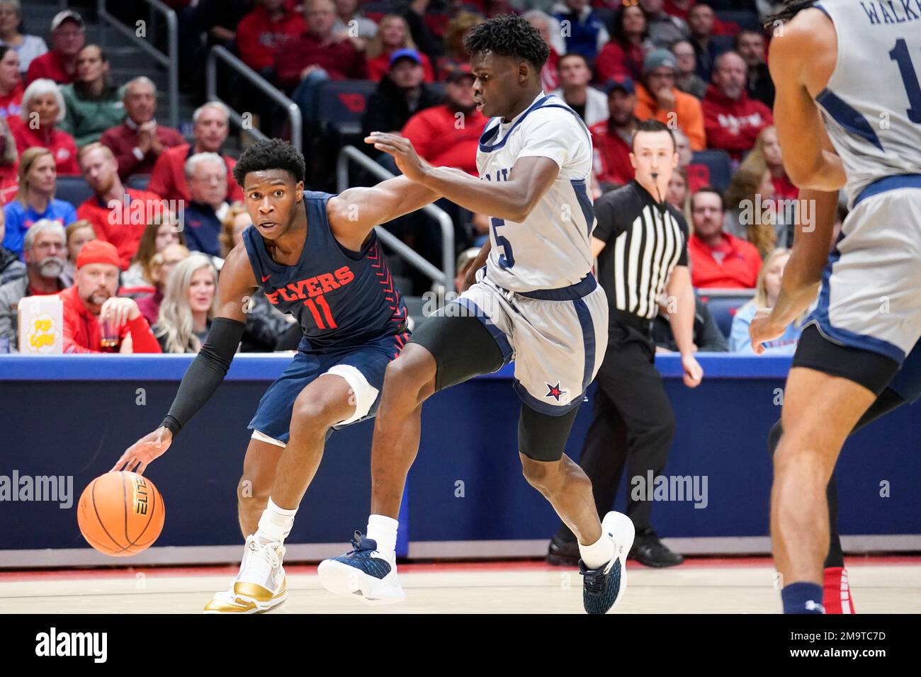 Dayton guard Malachi Smith (11) drives to the basket as Robert Morris ...