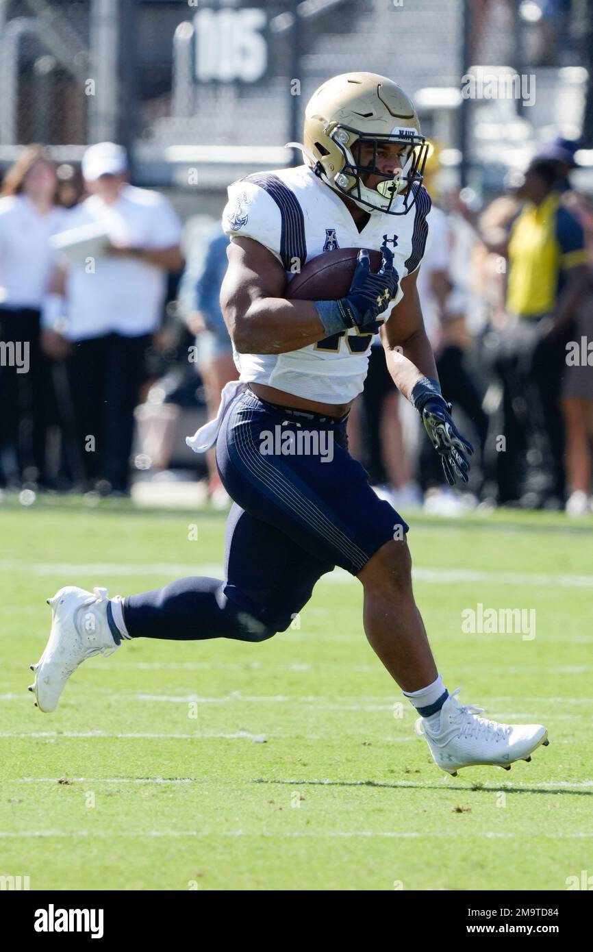 Navy fullback Daba Fofana runs against Central Florida during the first ...