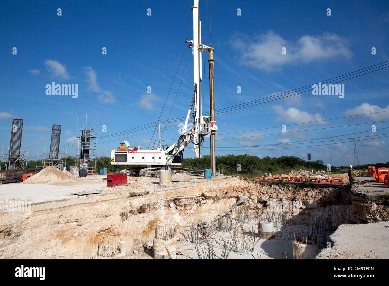 Mayan railroad hi-res stock photography and images - Alamy