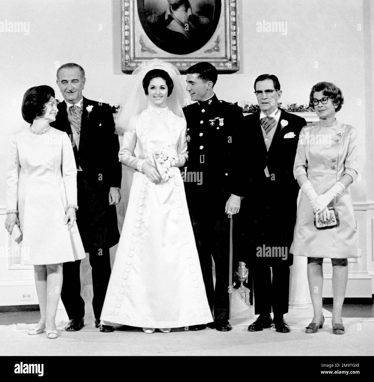 FILE - Newlyweds Marine Corps Capt. Charles S. Robb and Lynda Bird ...