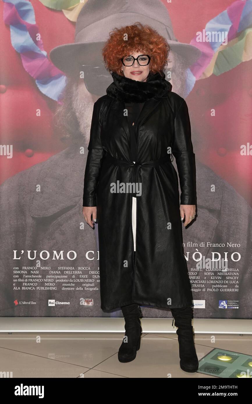 Manuela Villa attends the red carpet of the movie "L'uomo che disegnò ...