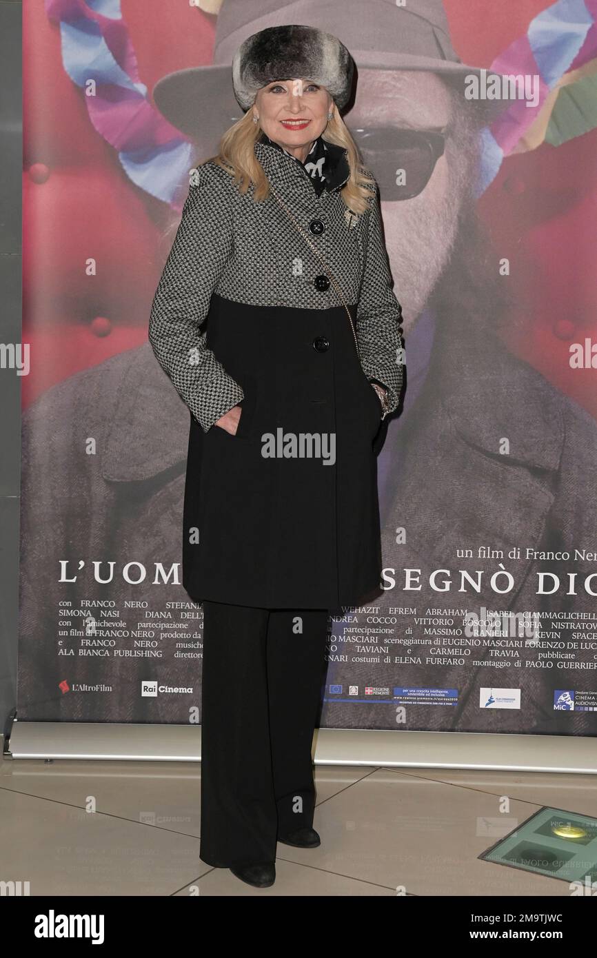 Barbara Bouchet attends the red carpet of the movie "L'uomo che disegnò ...