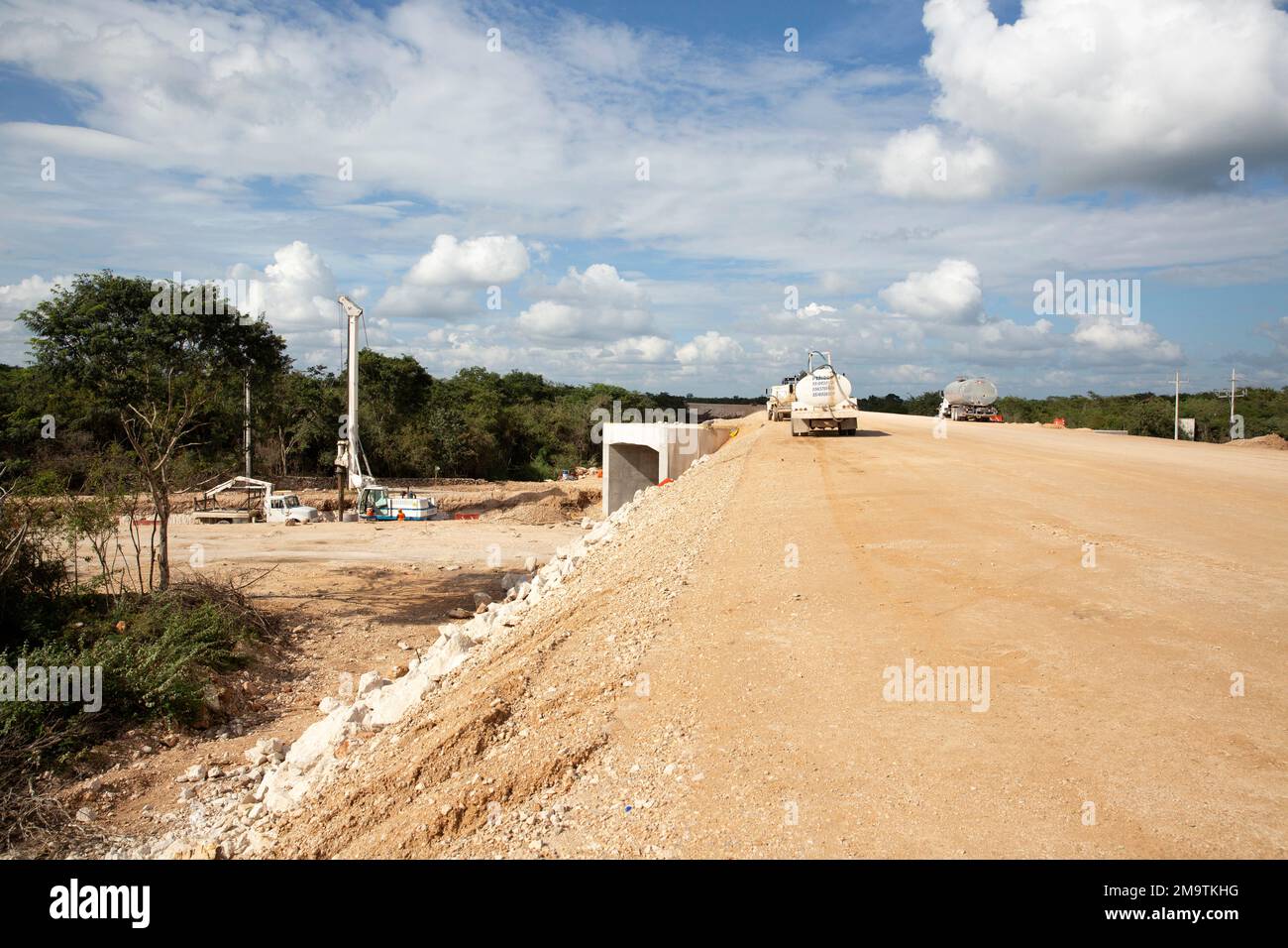 Mayan railroad hi-res stock photography and images - Alamy