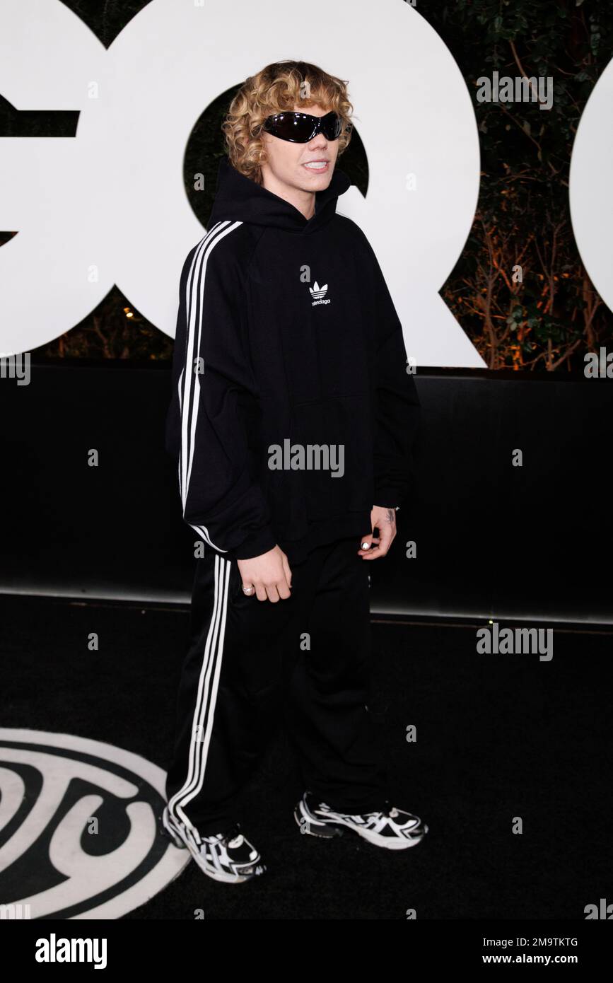 The Kid LAROI arrives at the 2022 GQ Men of the Year Party on Thursday ...