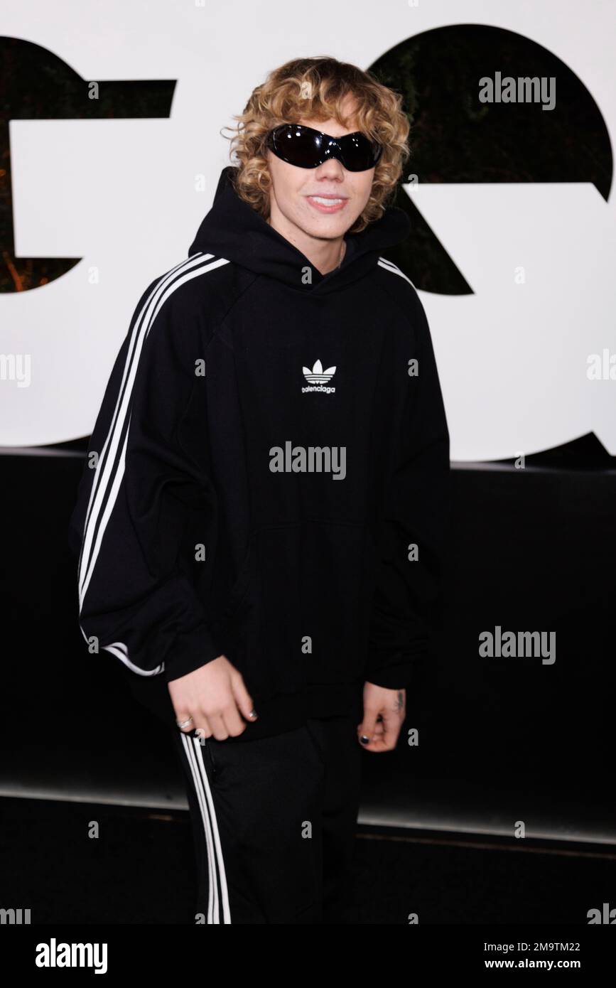 The Kid LAROI arrives at the 2022 GQ Men of the Year Party on Thursday ...