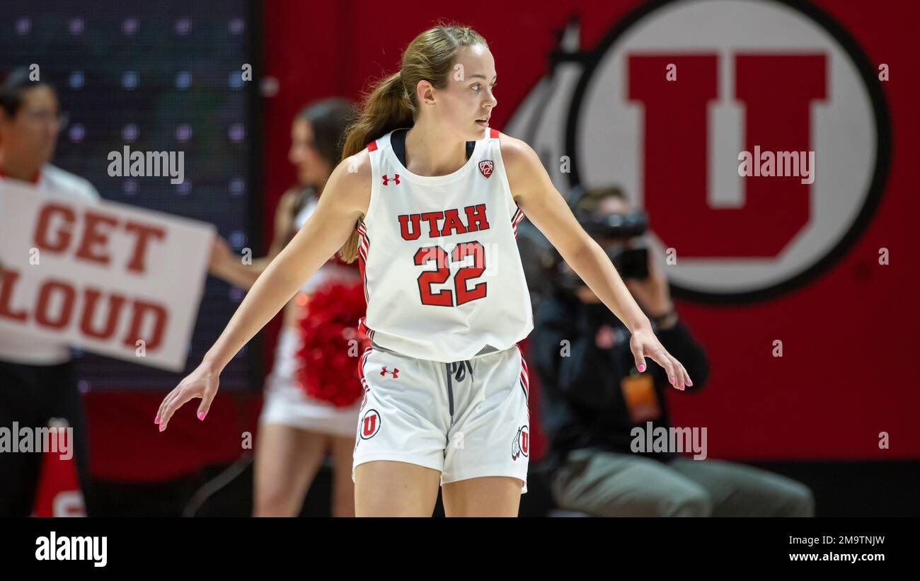 Utah Utes forward Jenna Johnson (22) in a defensive stance during an ...