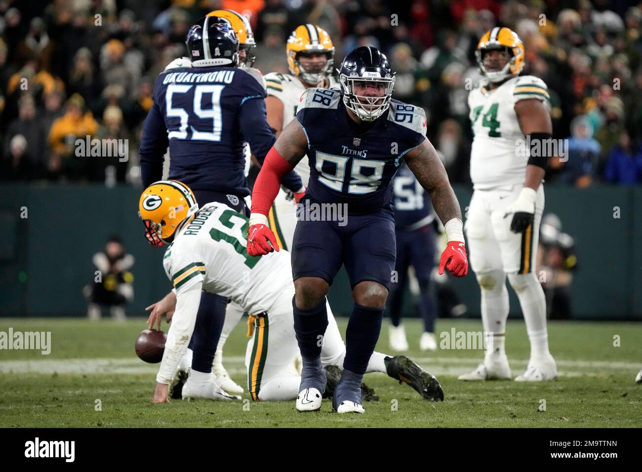 Tennessee Titans defensive tackle Jeffery Simmons (98) celebrates after ...