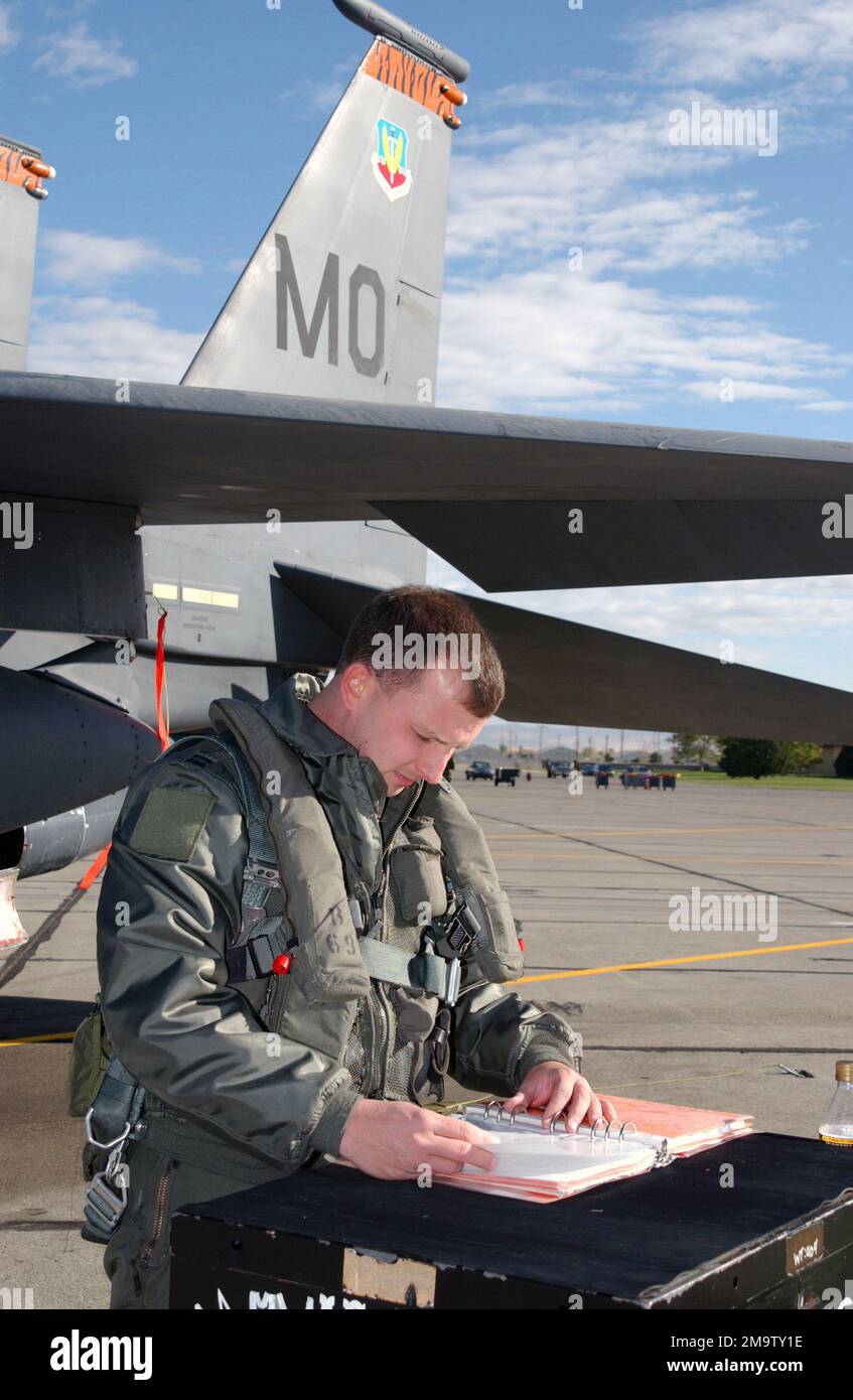 04 cleared for release hi-res stock photography and images - Alamy