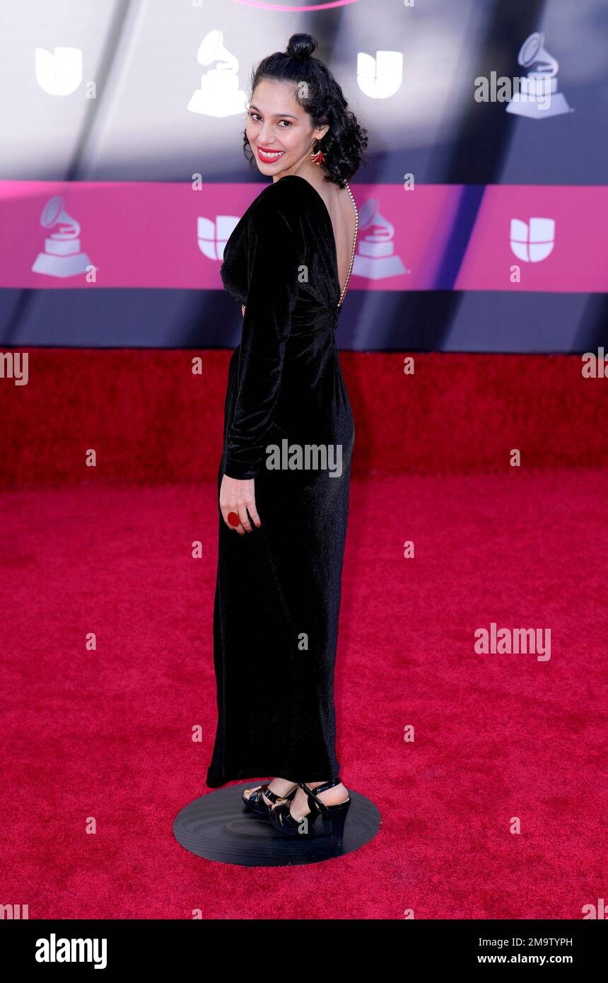 Marissa Mur arrives at the 23rd annual Latin Grammy Awards at the ...
