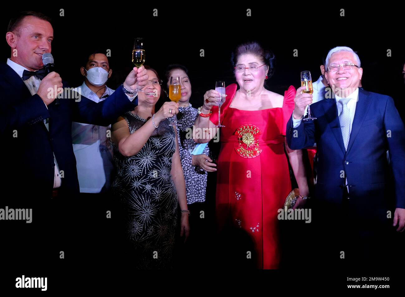 Philippines former First Lady Imelda Marcos, center, the mother of ...