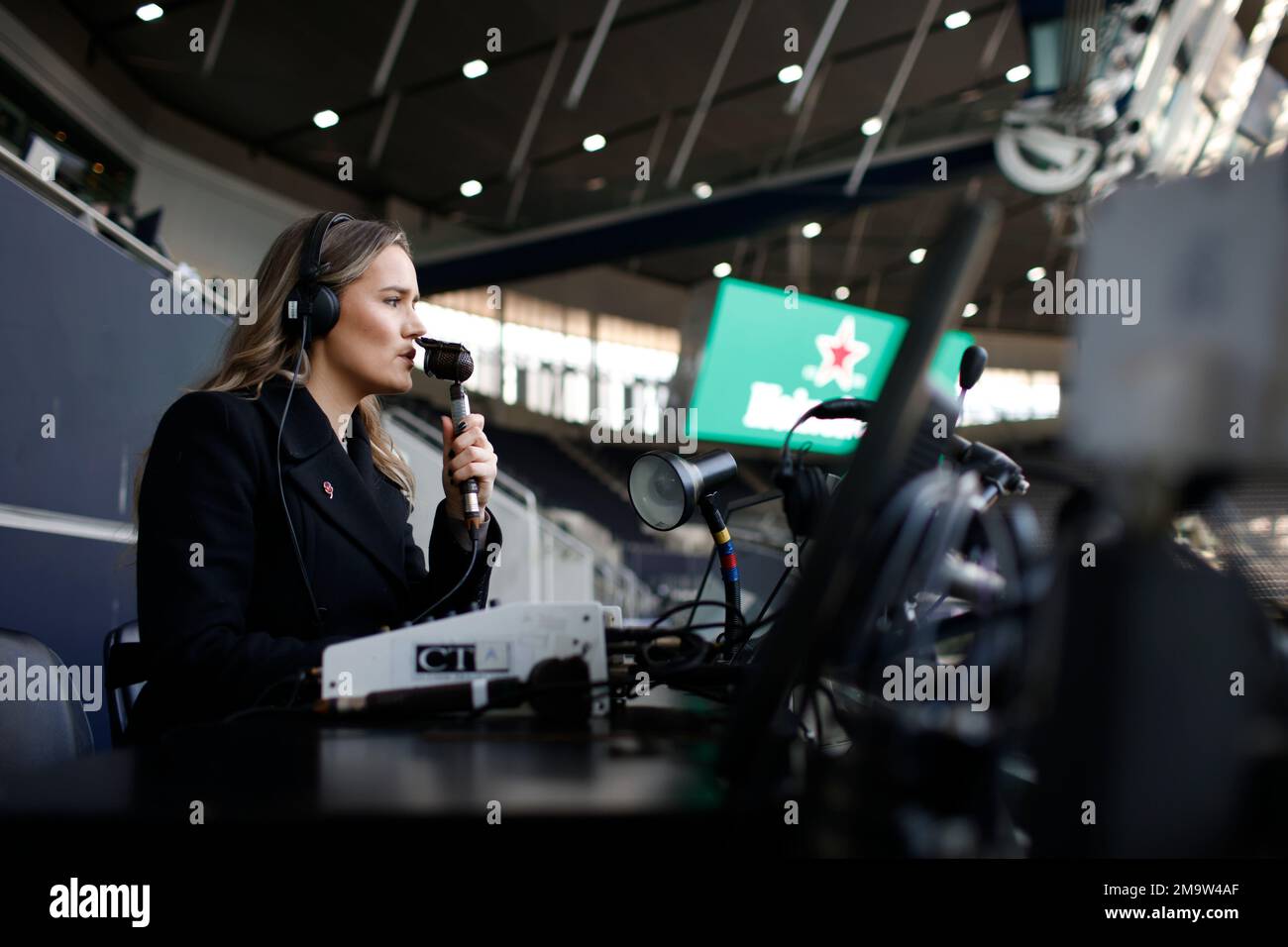 Commentator Pien Meulensteen prepares for the English Premier League ...