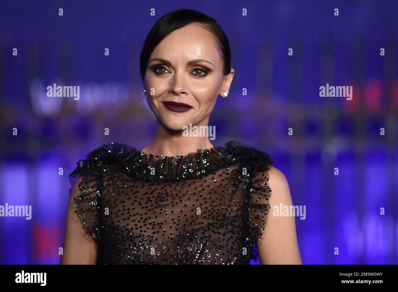 Christina Ricci arrives at the premiere of "Wednesday" on Wednesday ...