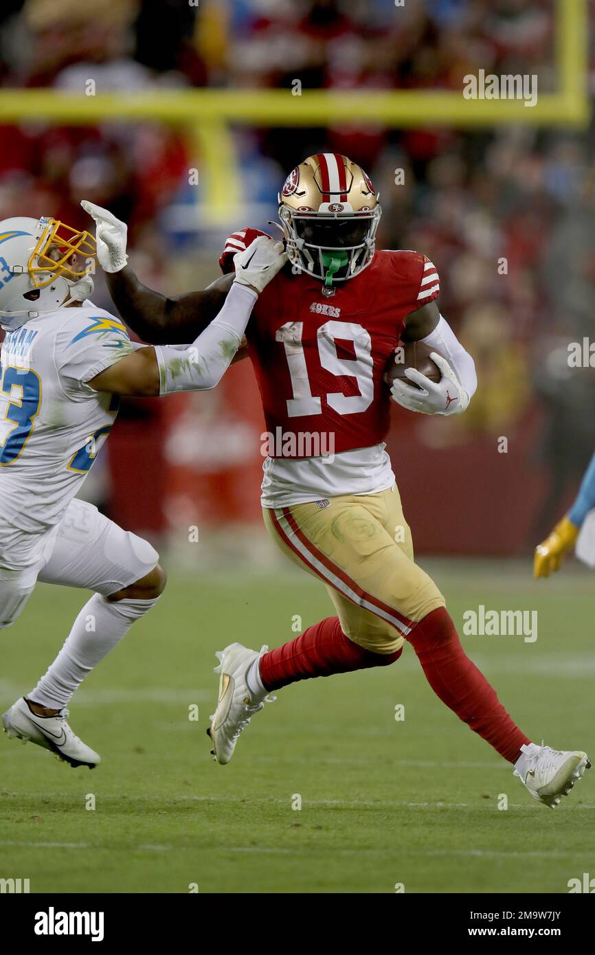 San Francisco 49ers wide receiver Deebo Samuel (19) runs during an NFL ...