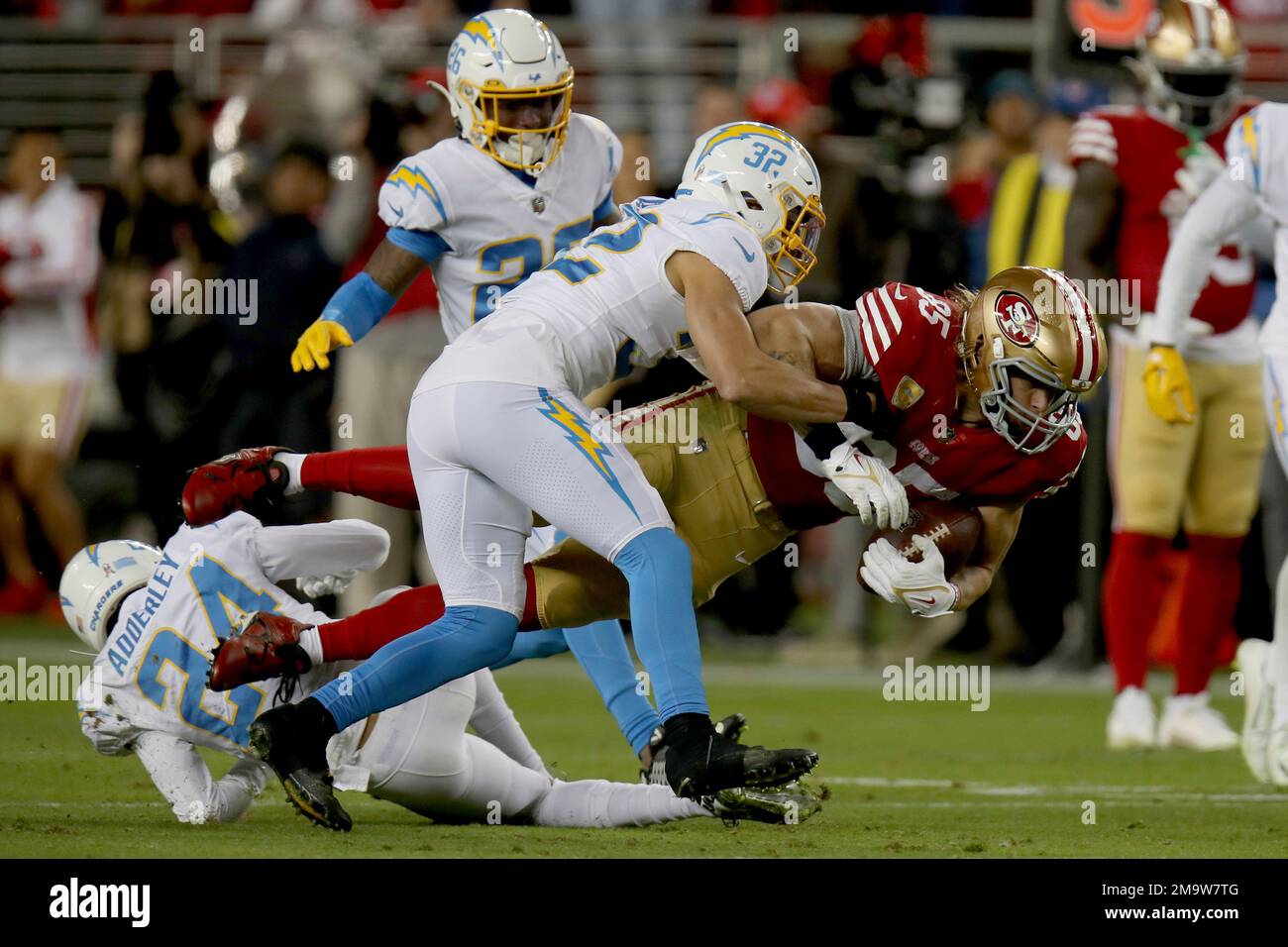 San Francisco 49ers tight end George Kittle (85) fights through Los ...