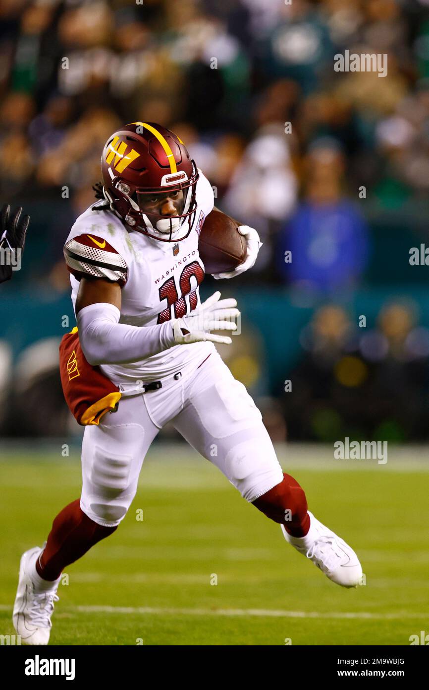 Washington Commanders wide receiver Curtis Samuel (10) in action ...