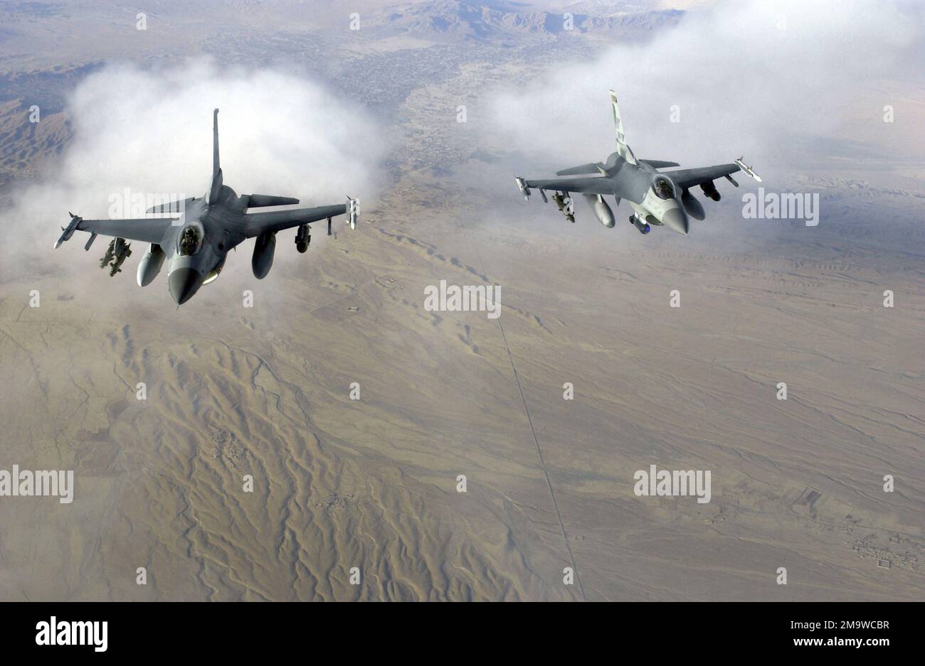 Bomb live unit hi-res stock photography and images - Alamy