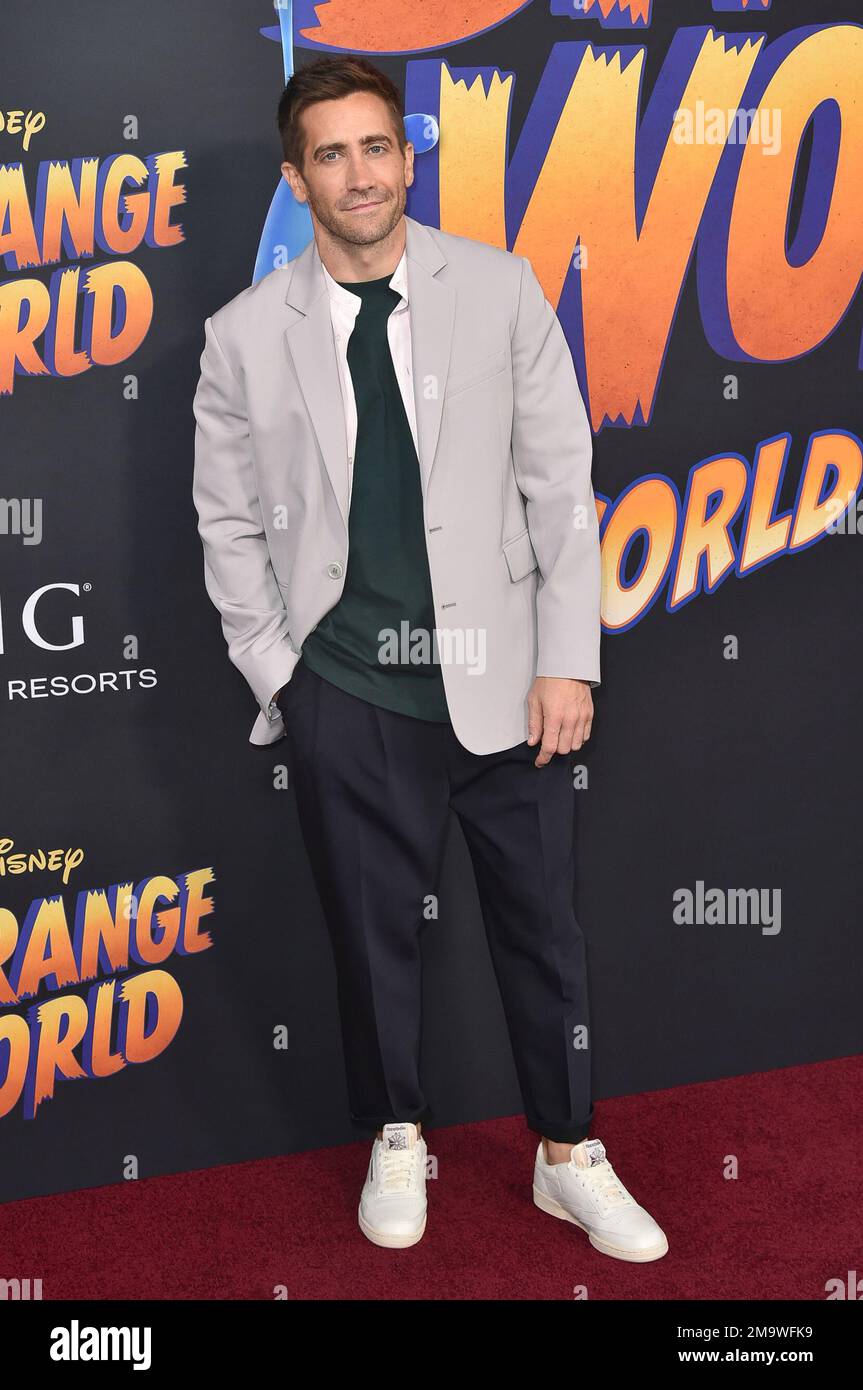 Jake Gyllenhaal arrives at the world premiere of "Strange World" on ...