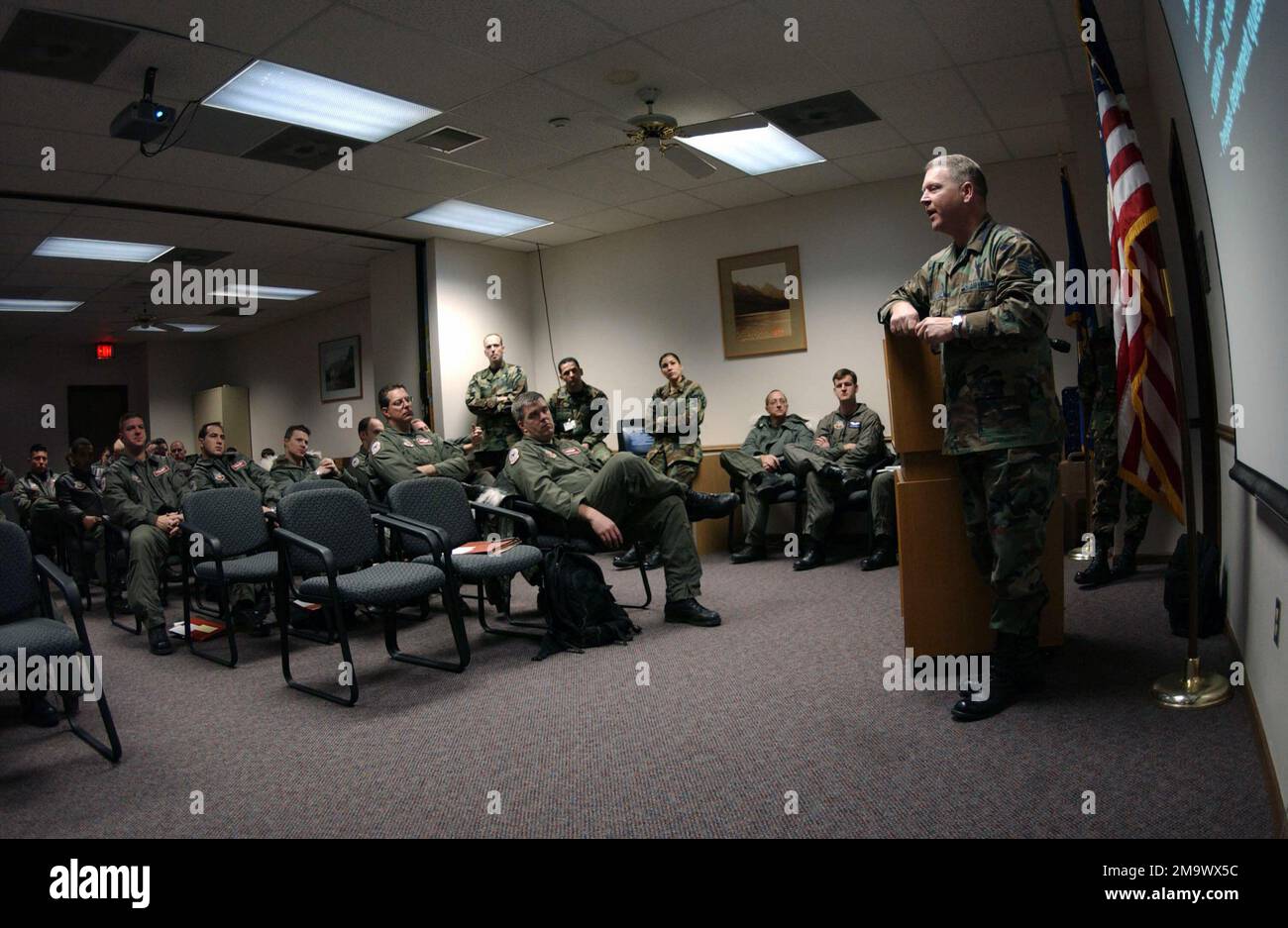 01 55th wing hi-res stock photography and images - Alamy