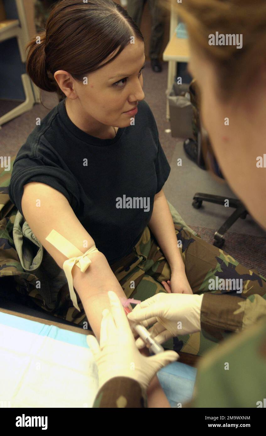 01 55th wing hi-res stock photography and images - Alamy