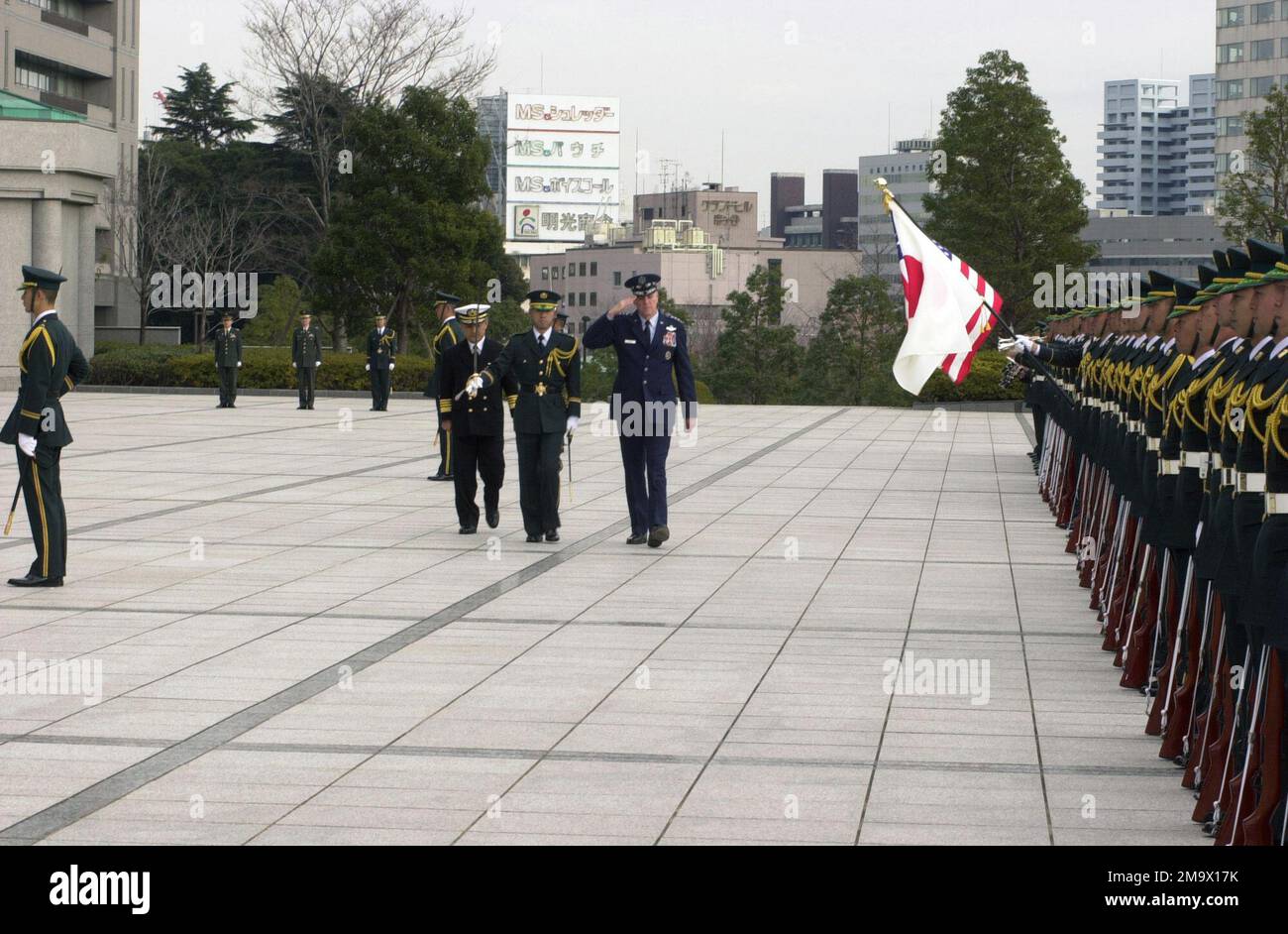 02 yokota air base hi-res stock photography and images - Alamy