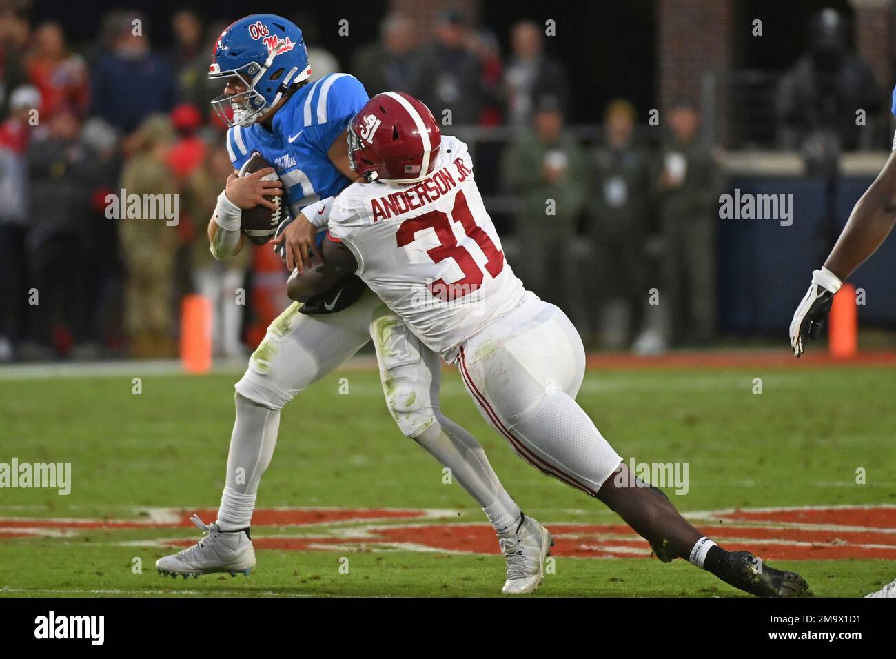 Alabama linebacker Will Anderson Jr. (31) tackles Mississippi ...