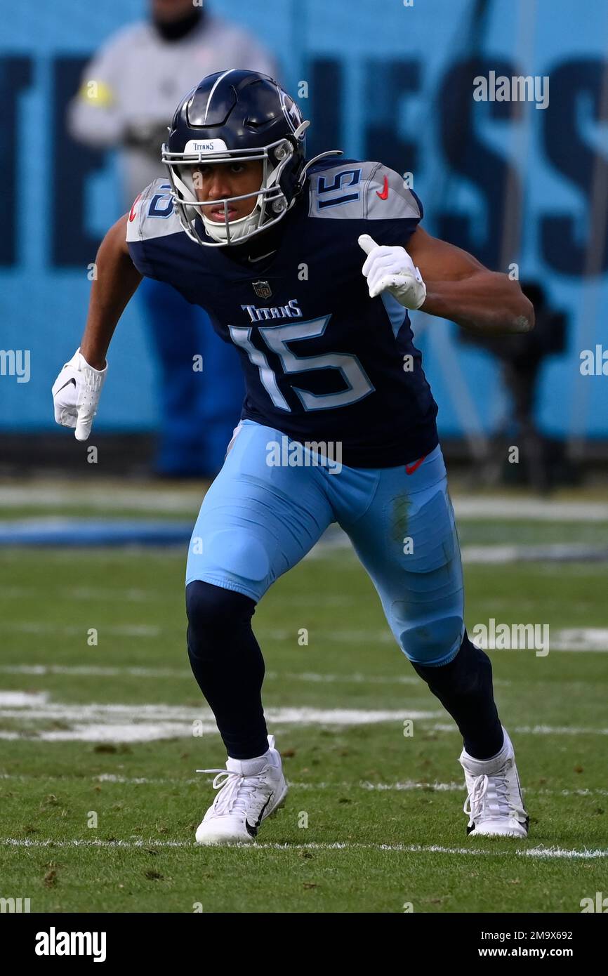 Tennessee Titans wide receiver Nick Westbrook-Ikhine (15) plays against ...
