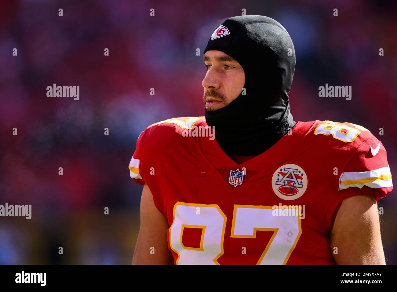 Kansas City Chiefs tight end Travis Kelce during warmups before an NFL football game against the ...