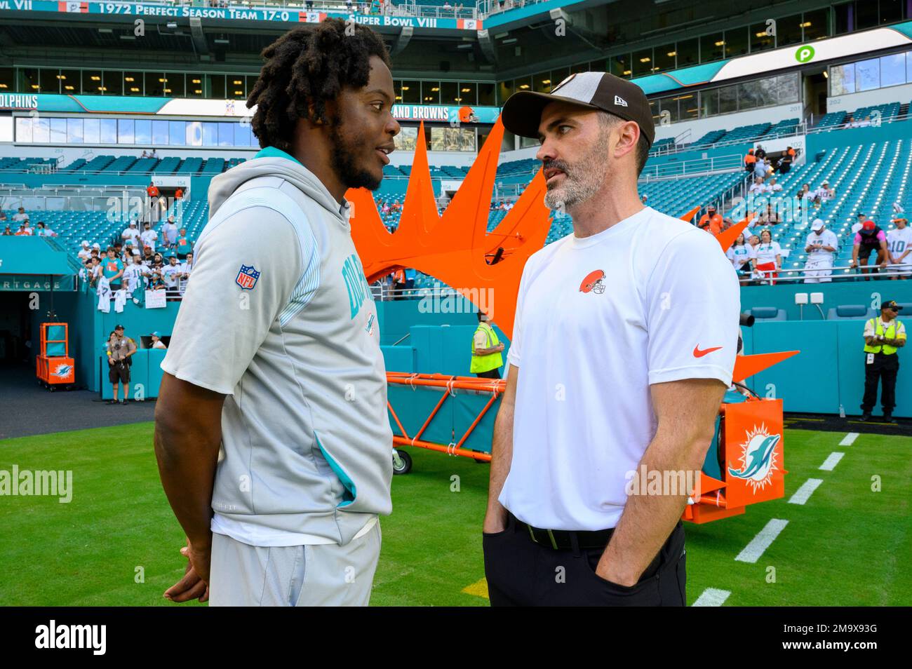 Miami Dolphins quarterback Teddy Bridgewater (left) and Cleveland ...